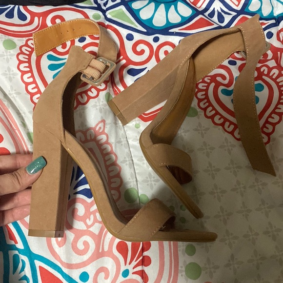 Shoe Republic LA | Shoes | Shoe Republic La Nude Heels | Poshmark